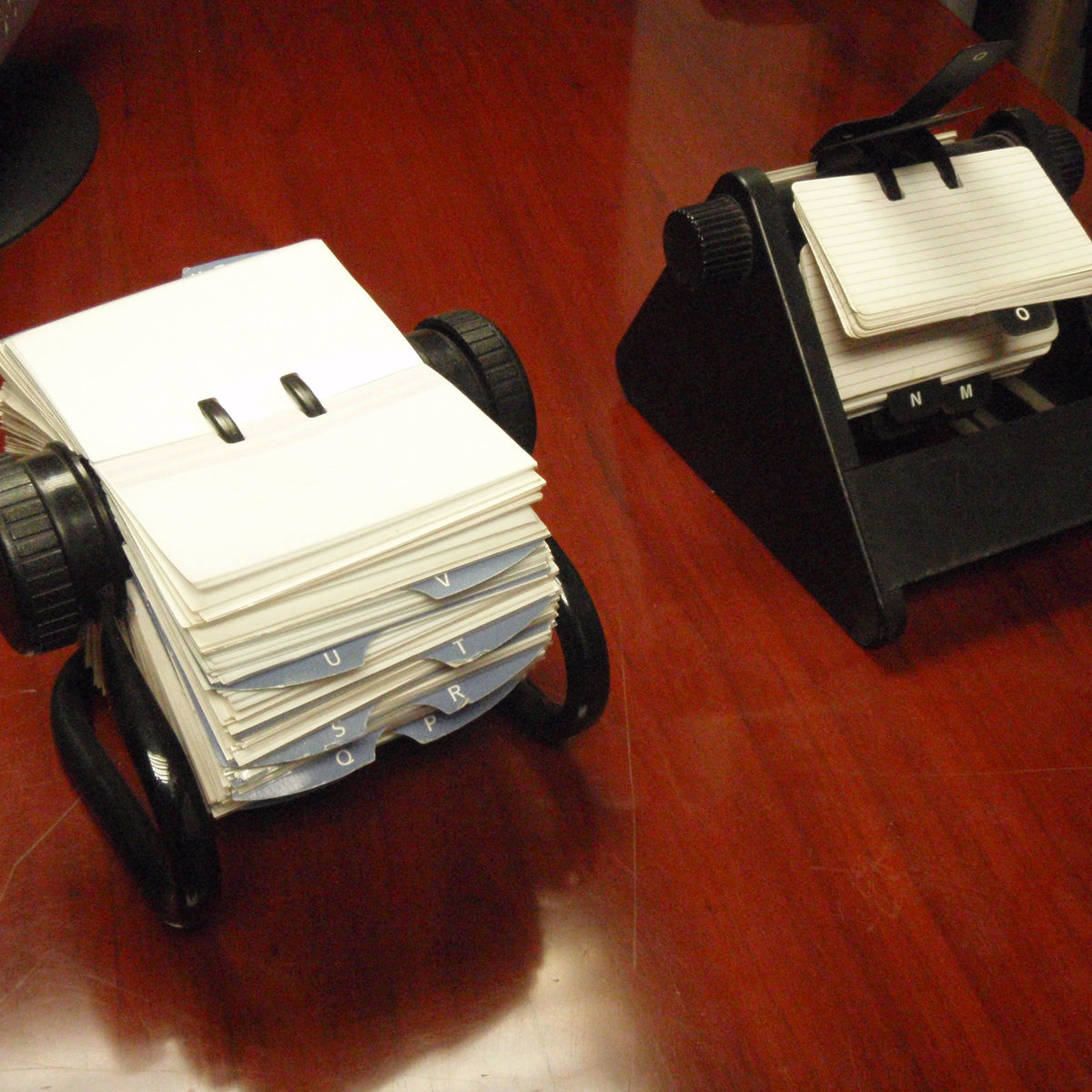 Desk Top Rotadex File – Park Royal Office Furniture