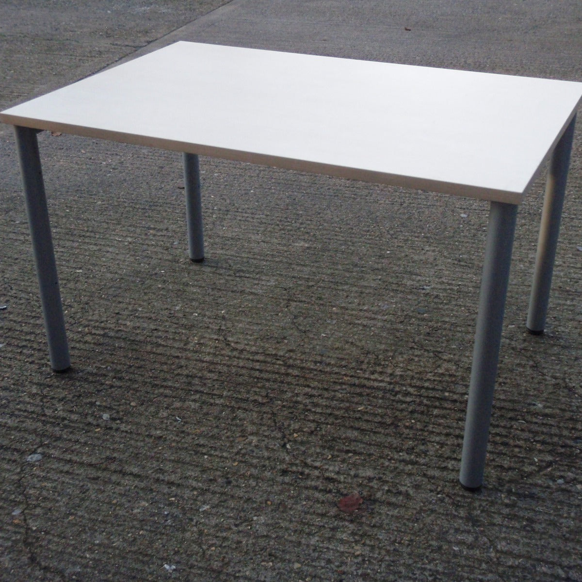 Maple Table 1200 x 800 – Park Royal Office Furniture