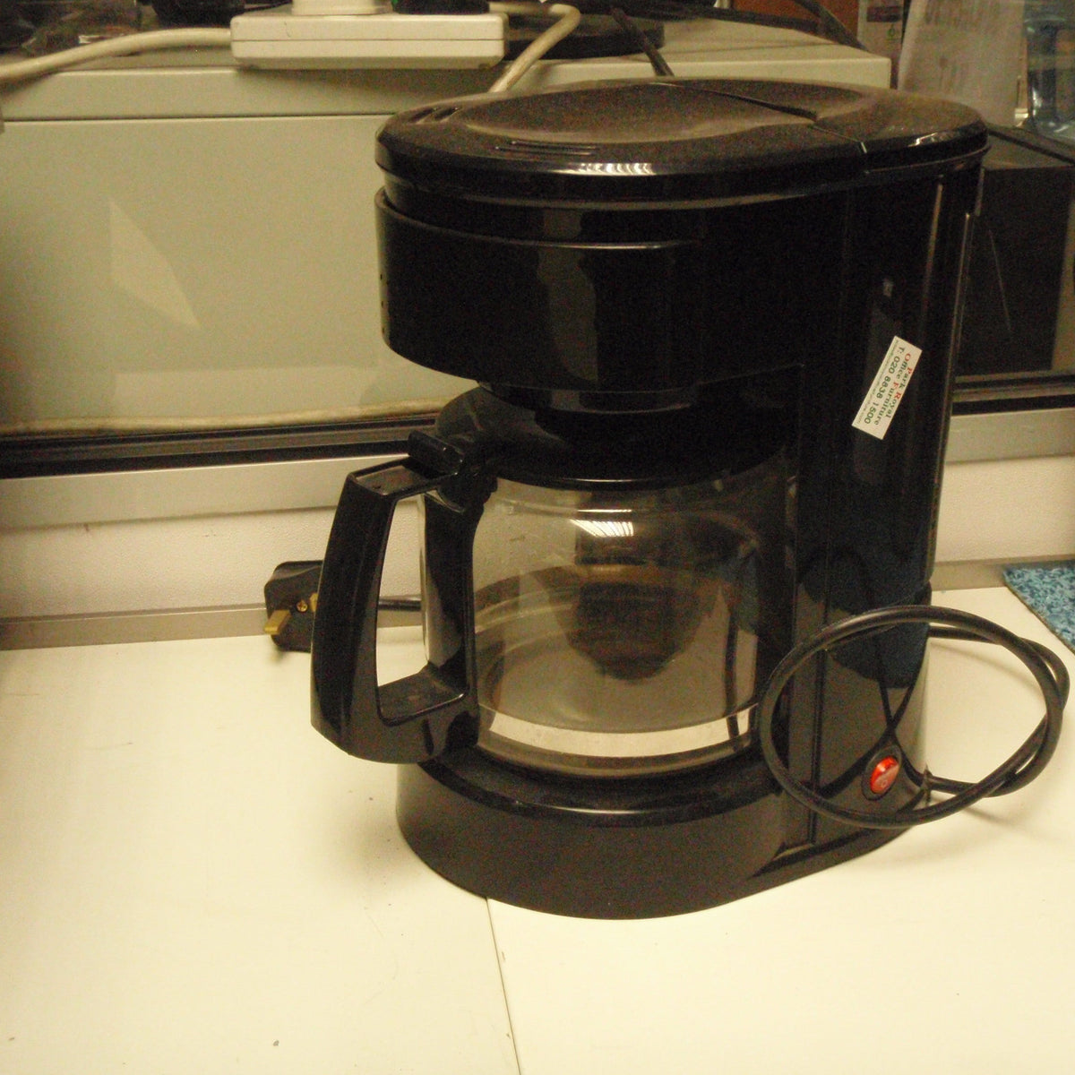Small Coffee Machine and Jug – Park Royal Office Furniture