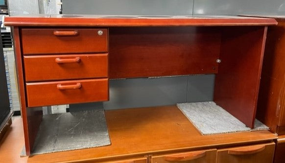 Rosewood Pedestal Style Desk – Park Royal Office Furniture